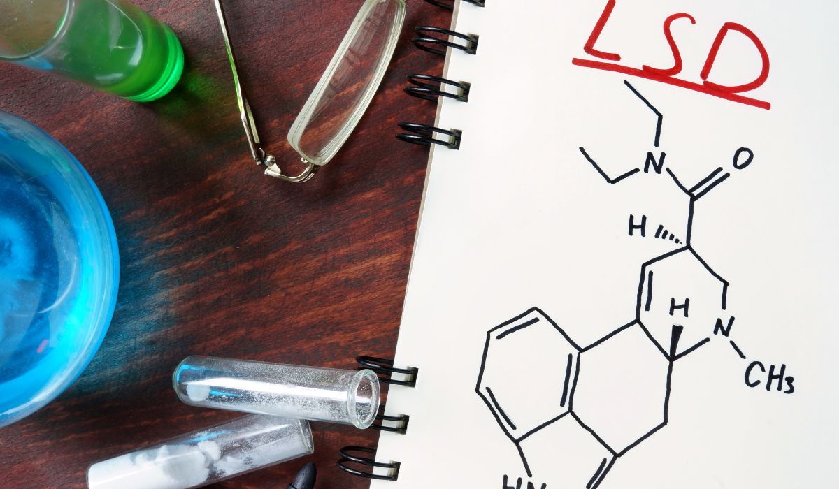 Does 3 hydroxy LSD show up on a drug test?